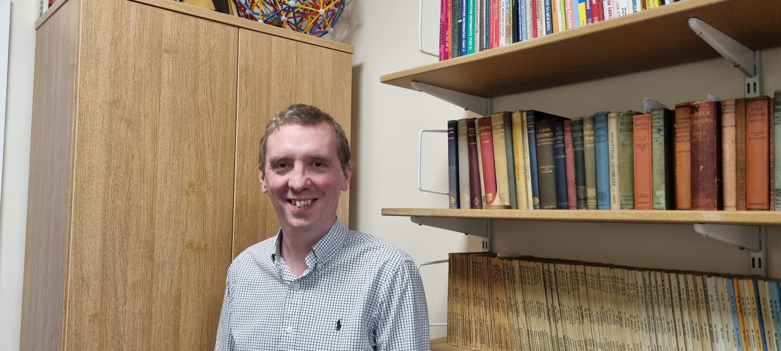 Professor Chris Sangwin wins the 2023 IMA John Blake University ...